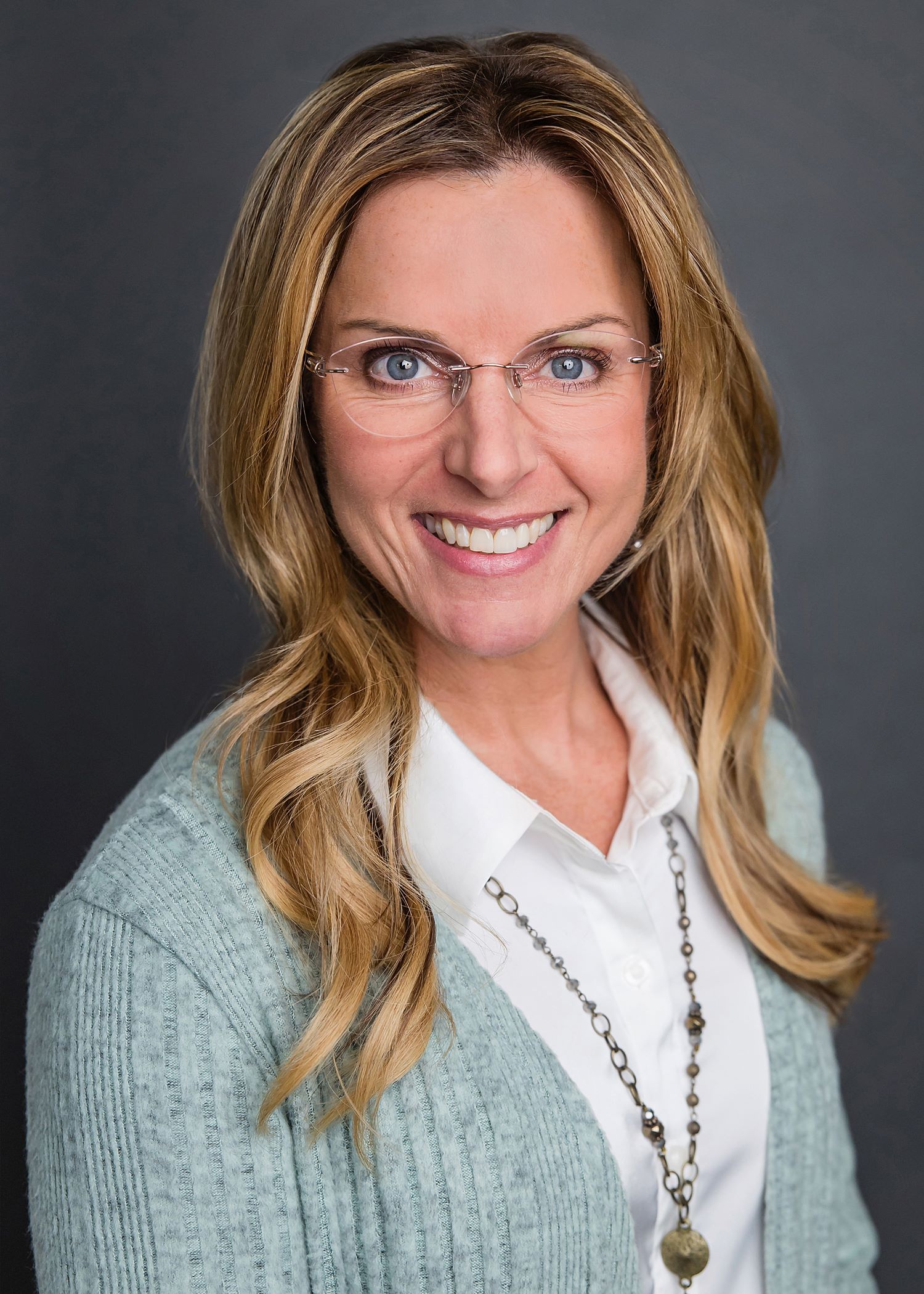 Deana Clapper - DCI Donor Services